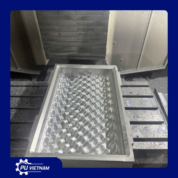 Sản Xuất Gia Công Khuôn Đúc PU Integral Skin Foam Mold Chuyên Nghiệp ...